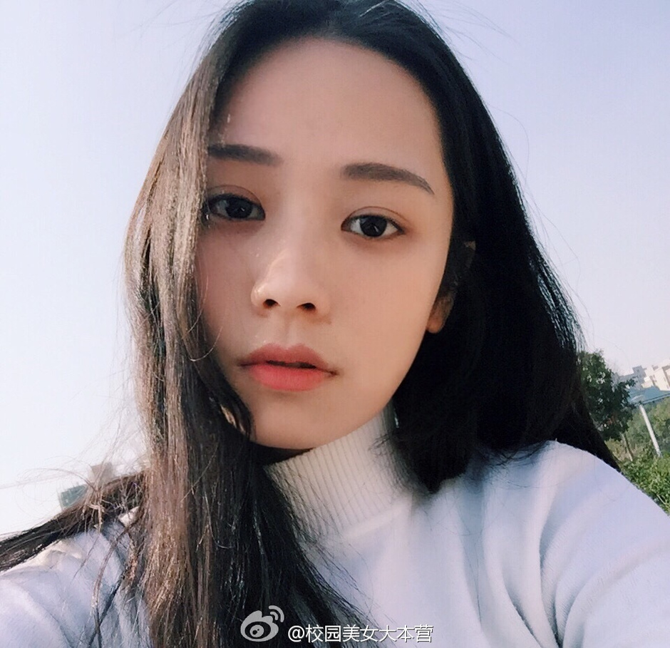 华师大校花胡安如秀酥胸 被称妩媚女神[14]- 中国日报网